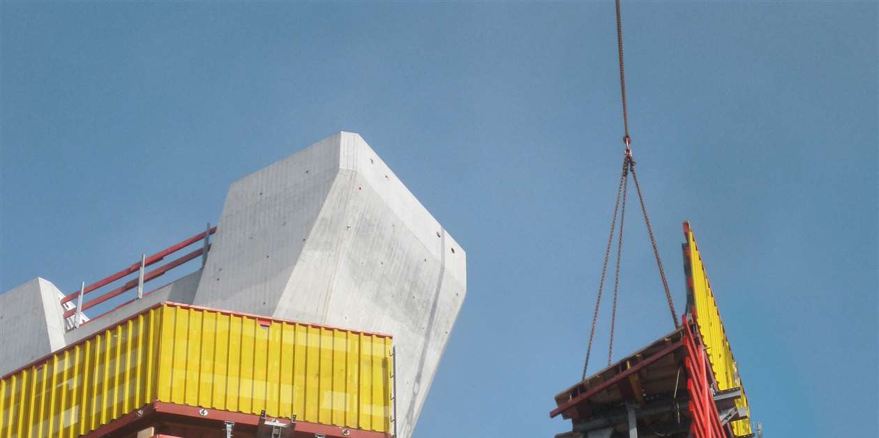 New 70 metre high bridge built with Doka formwork - CompressorTECH²