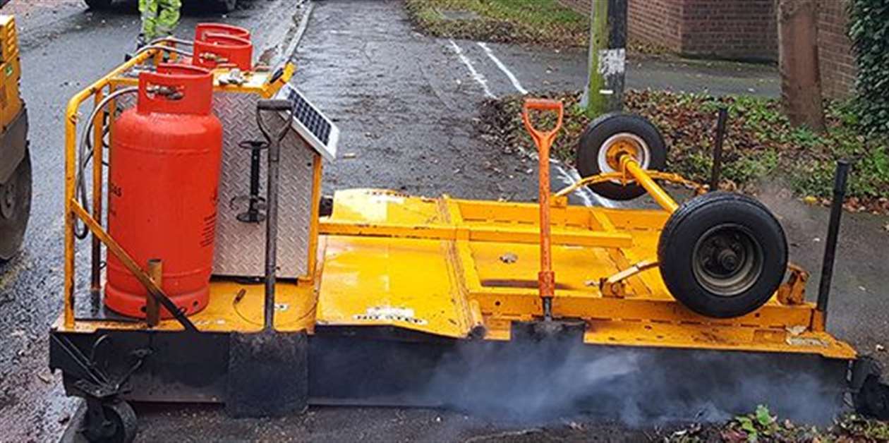 How infrared tech can be used to repair road defects - CompressorTECH²