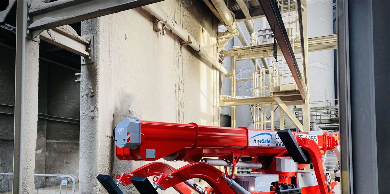 Spider lift projects in focus - CompressorTECH²