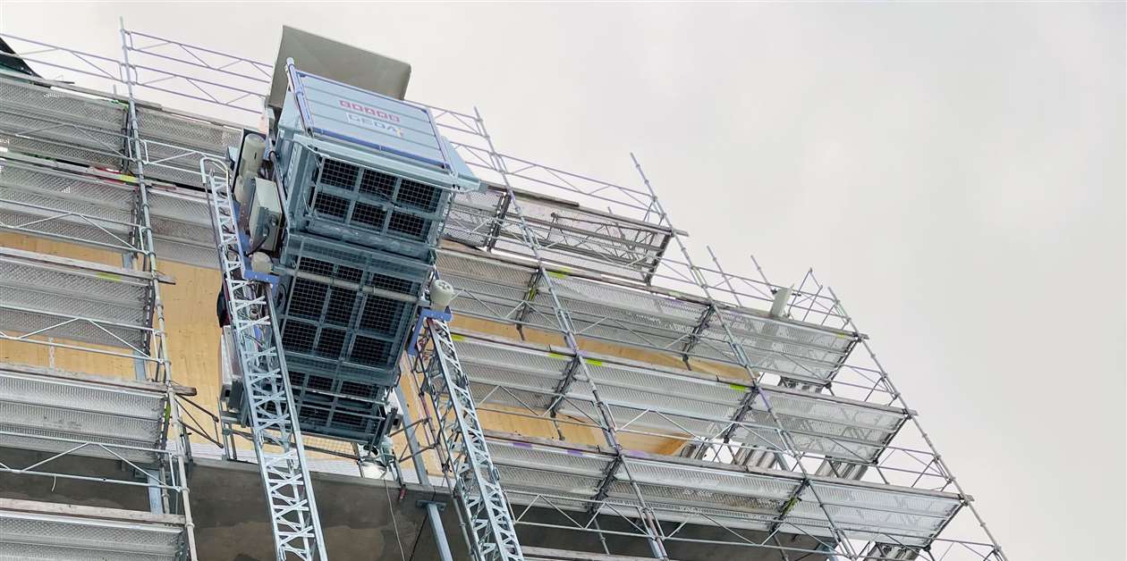 Geda launches freestanding hoist - CompressorTECH²