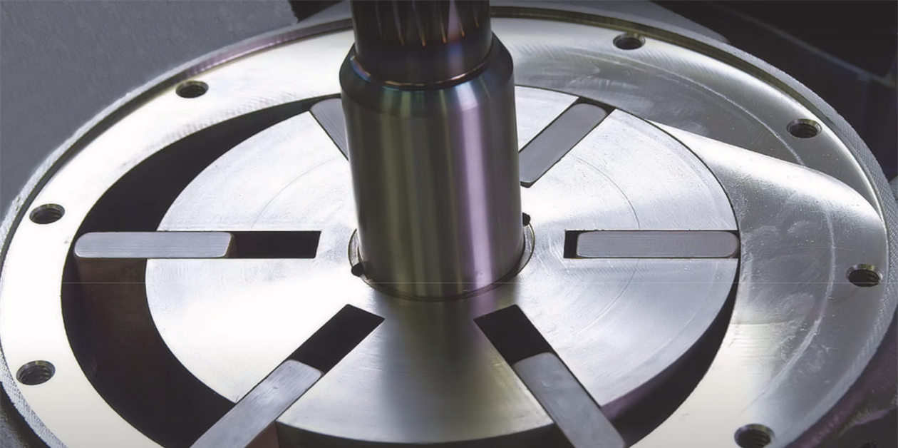 Cornerstones of Compression: Rotary sliding vane compressors ...