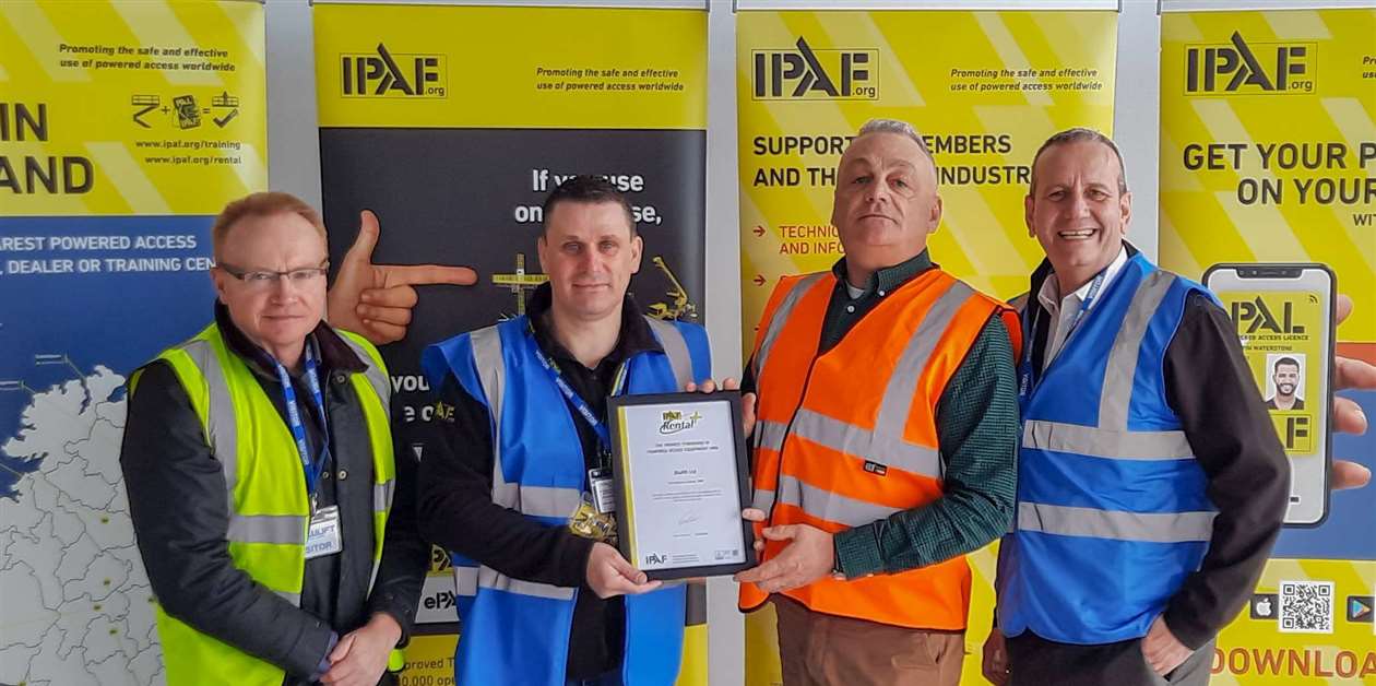 Blulift sets IPAF certification standard for Ireland - CompressorTECH²