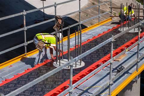 PERI debuts formwork bridge system - CompressorTECH²