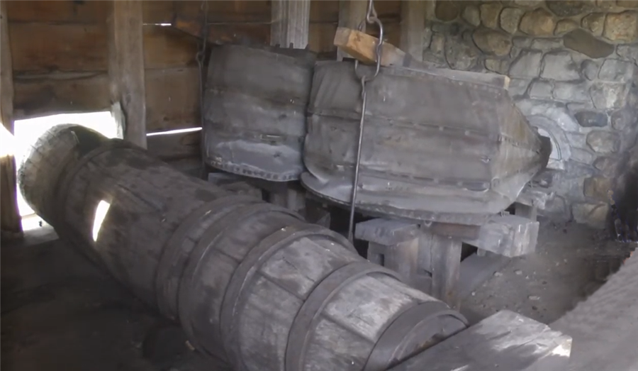 The evolution of compressors for making iron & steel - CompressorTECH²
