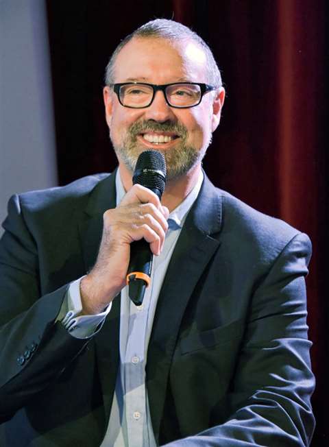 Alex Taylor to host World Demolition Summit - CompressorTECH²